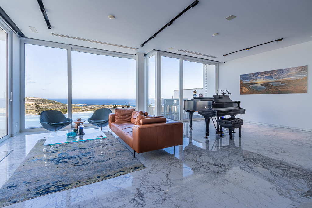 Malta Real Estate, Property for Sale, Luxury Homes | Oyster Christie's ...